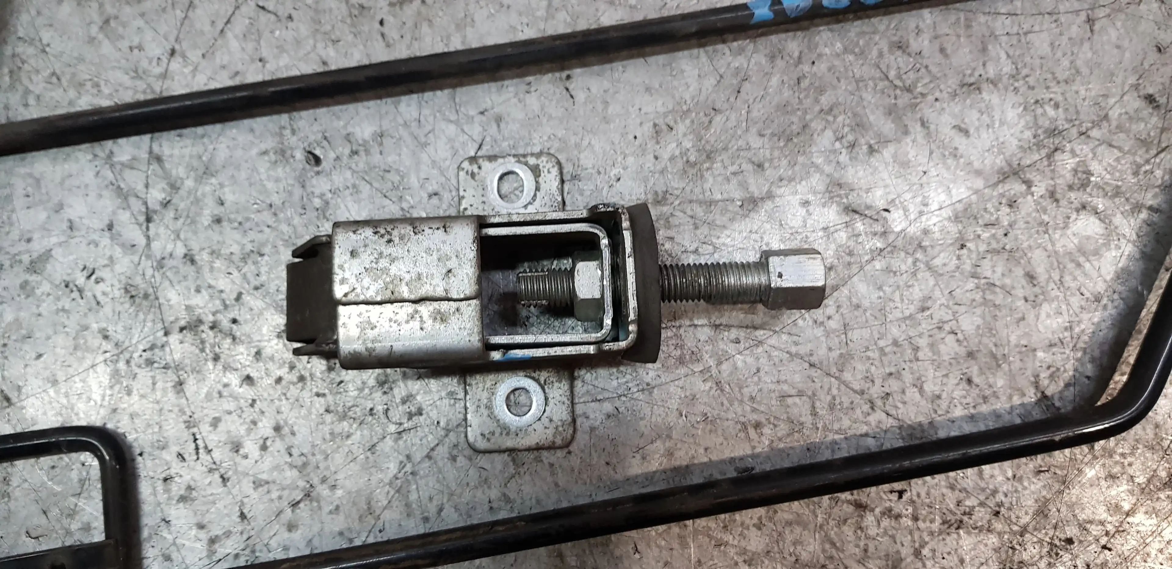 Spare wheel support dacia lodgy laureate 849802905r 464994