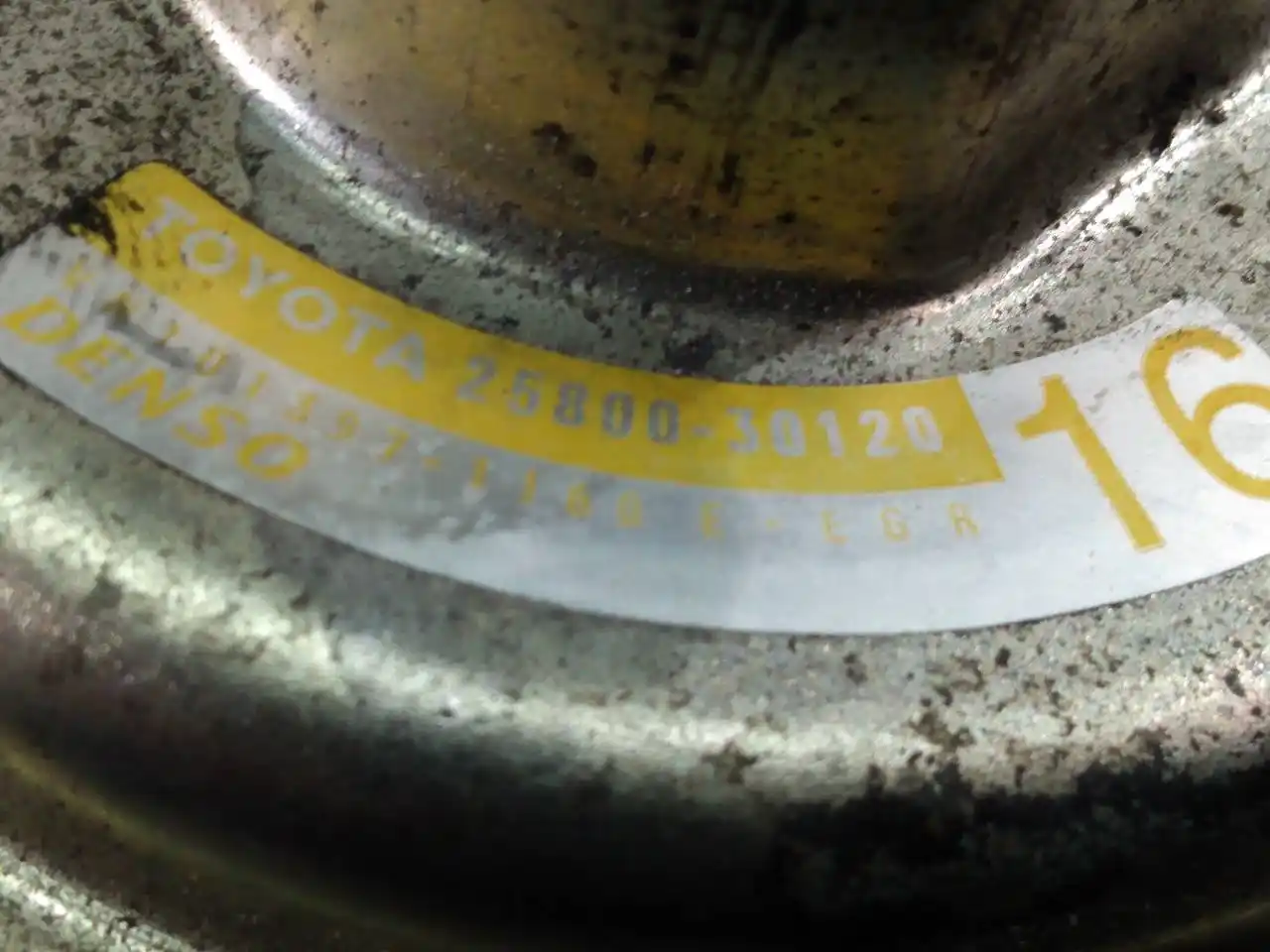 Vanne egr toyota land cruiser j12 3.0 turbodiesel 2580030120 p1-b3-23 ...