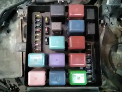 Fuse box unit toyota land cruiser j10 td vx 2189884