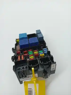 Boîtes à fusibles renault megane iv berlina 5p 1.2 tce energy ...