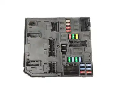 Boîtes à fusibles renault megane iv berlina 5p 1.2 tce energy ...