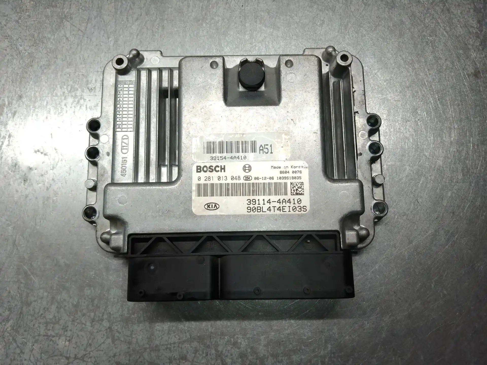 Calculateur moteur e kia sorento 2.5 crdi active 0281013048 ...