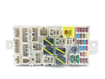 Boîtes à fusibles mitsubishi l 200 2.5 di-d 1621015